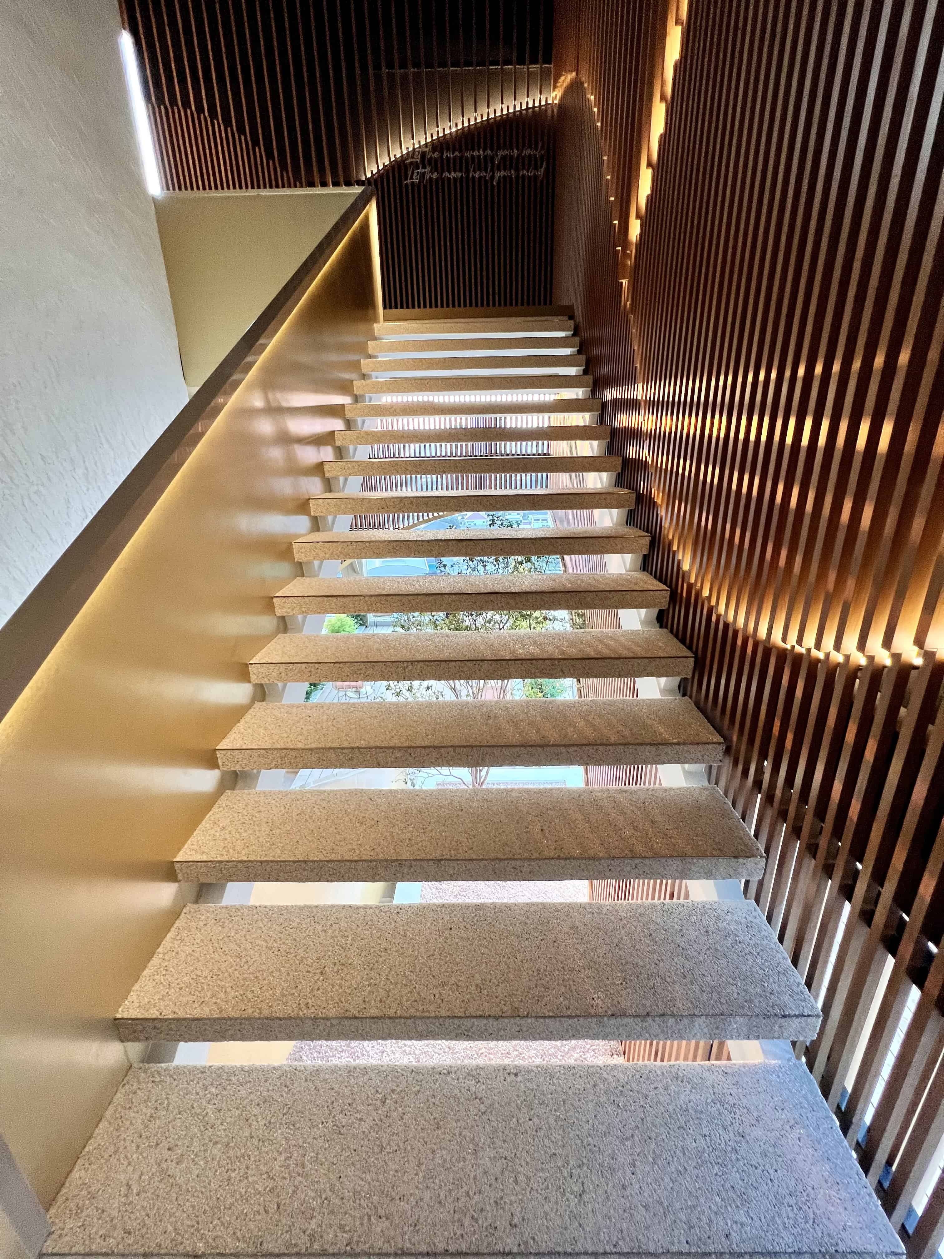 TROWEL WALL & FLOOR: PEBBLE STONE COATING - SUZUKA® THAILAND