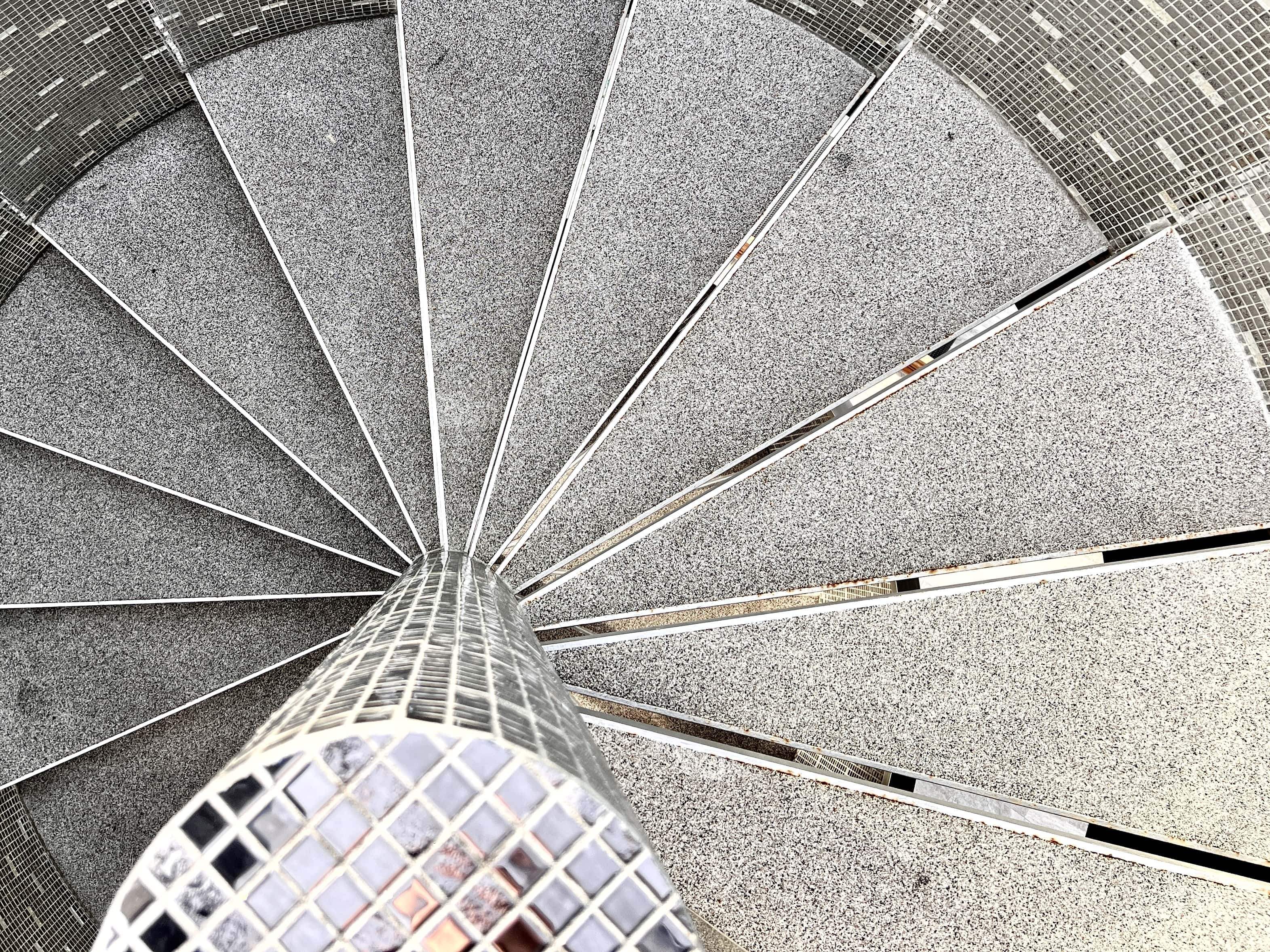 TROWEL WALL & FLOOR: PEBBLE STONE COATING - SUZUKA® THAILAND